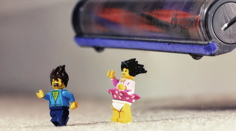 Brick Pic of the Day: Vacuum escape