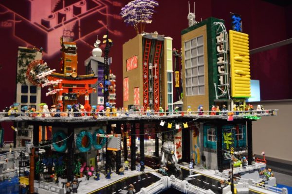 LEGO fans create massive cyberpunk mega-city with skyscrapers and river