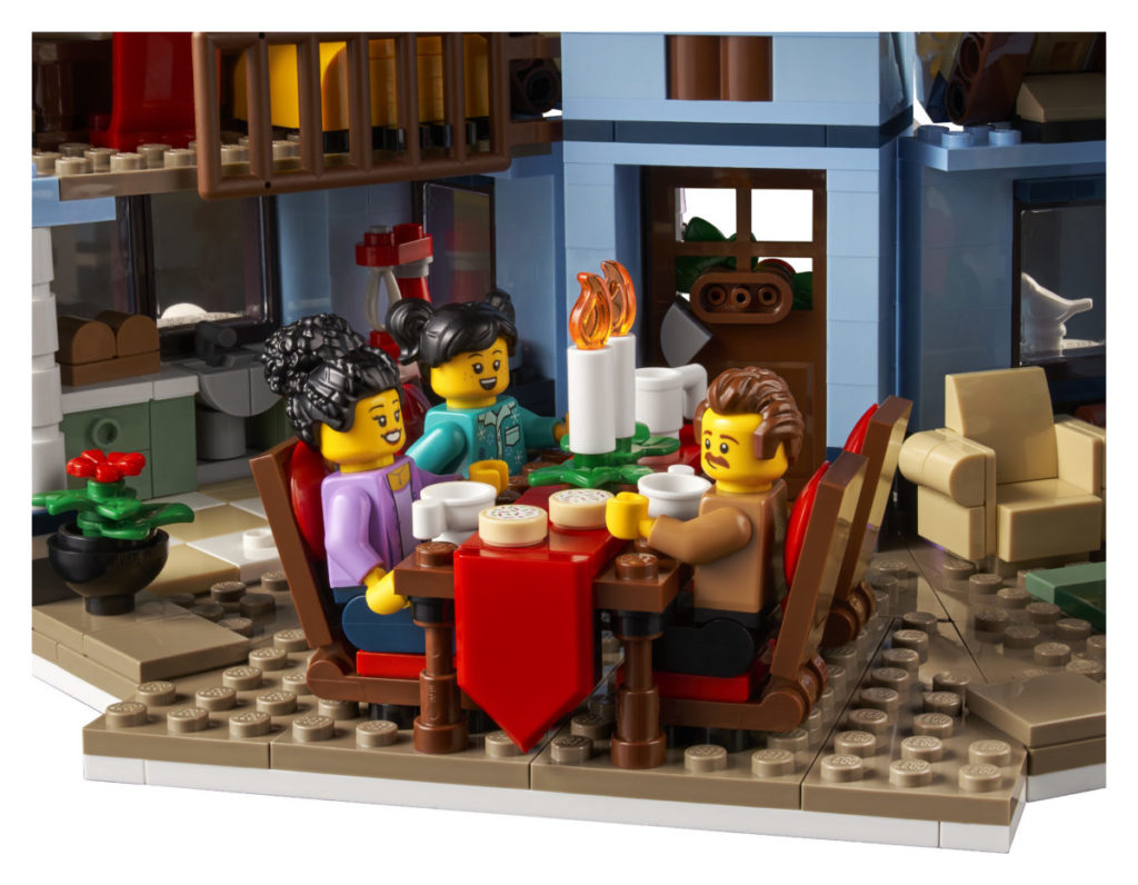 In pictures: LEGO's new Winter Village 10293 Santa’s Visit