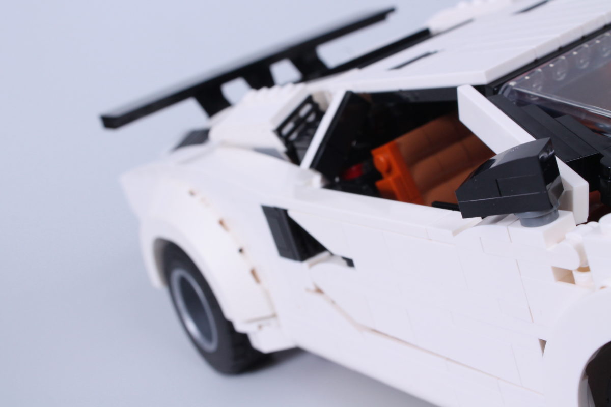 Rumoured LEGO Lamborghini Countach has its work cut out