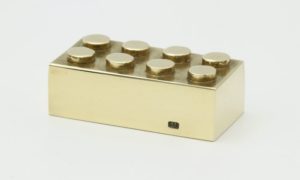 Real 14k gold LEGO brick goes up for auction