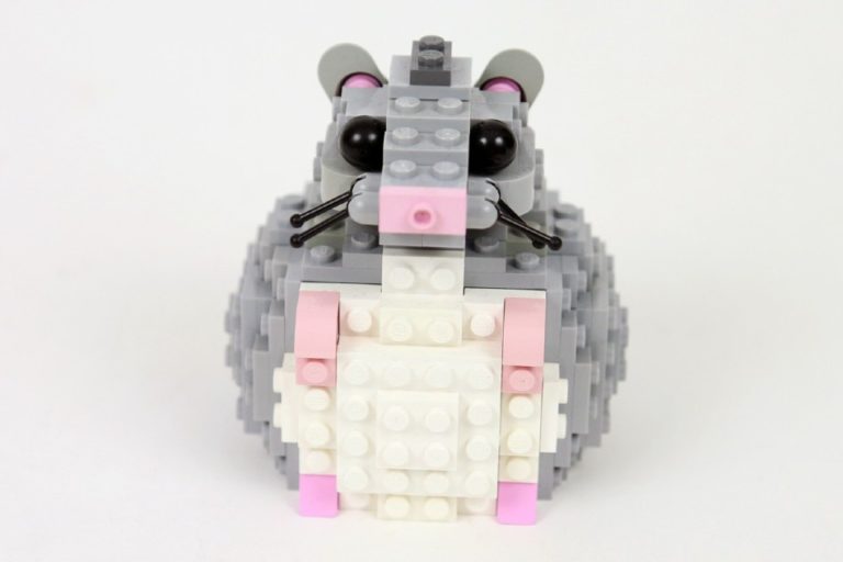 Five pets that need their own LEGO BrickHeadz