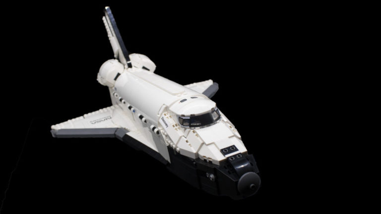 LEGO Creator Expert 10283 NASA Space Shuttle Discovery review