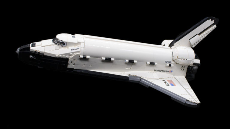 LEGO Creator Expert 10283 NASA Space Shuttle Discovery review