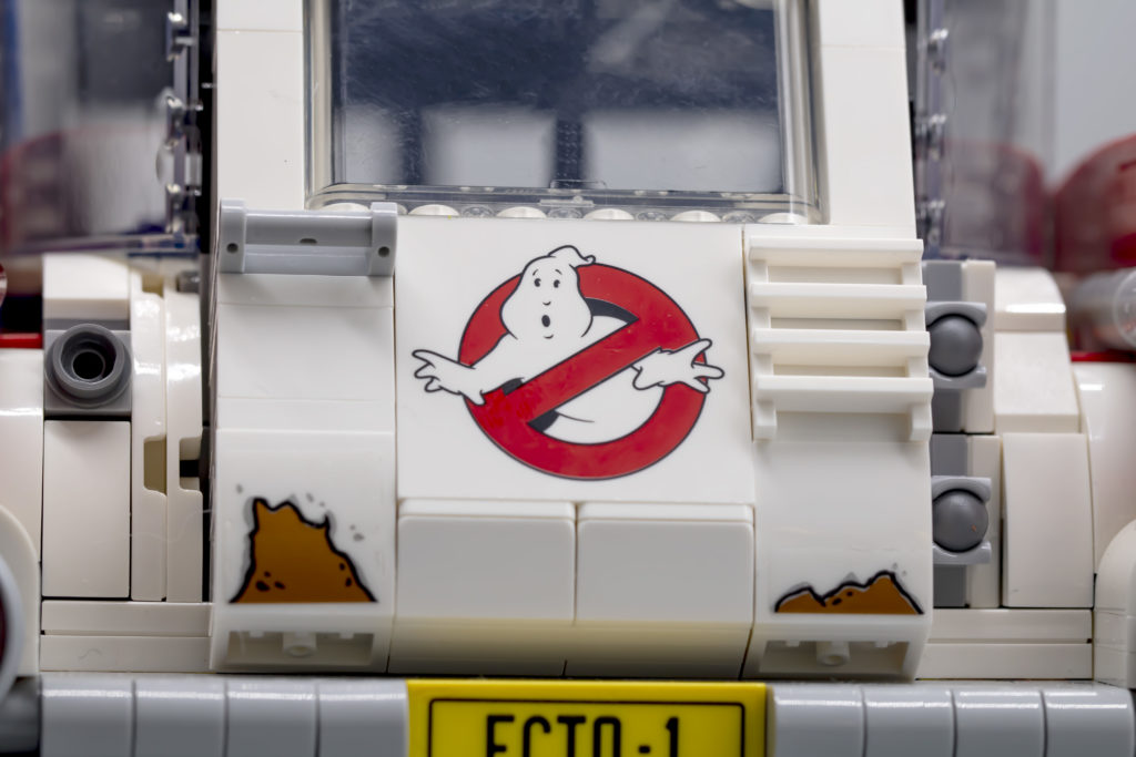 LEGO 10274 Ghostbusters ECTO-1 review