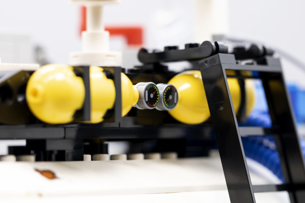 LEGO 10274 Ghostbusters ECTO-1 review