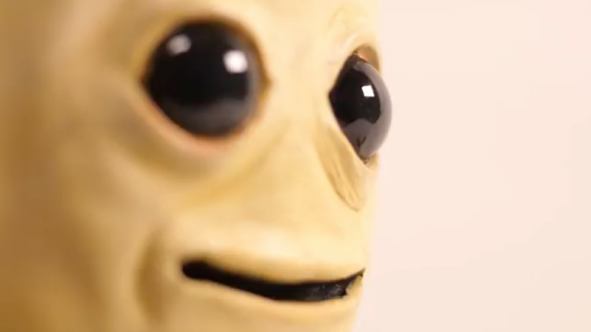 Realistic LEGO minifigure unleashes new terror on the world