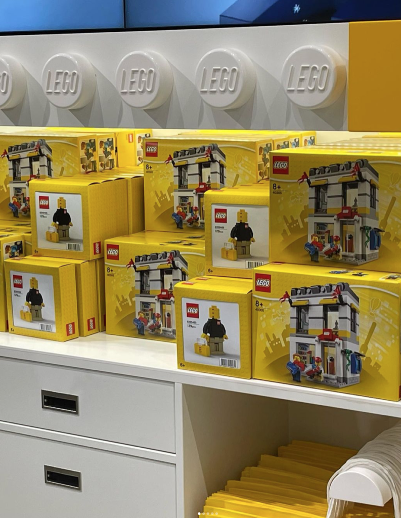 New LEGO Brand Store opens in Bonn following delays