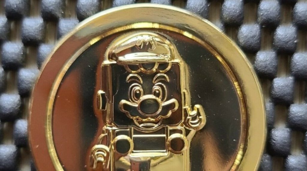 LEGO Store employee offers Super Mario coin in surprise competition