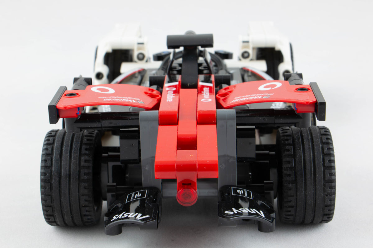 LEGO Technic 42137 Formula E Porsche 99X Electric review