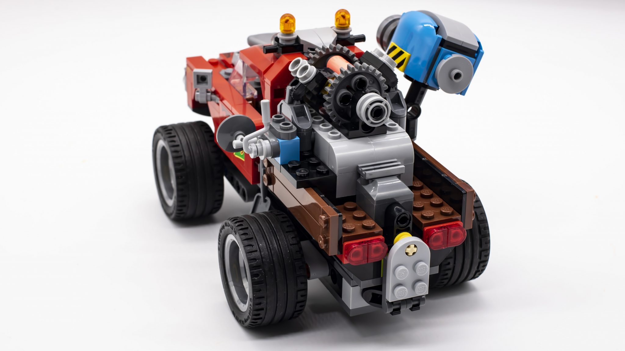 LEGO Hidden Side 70421 El Fuego’s Stunt Truck review