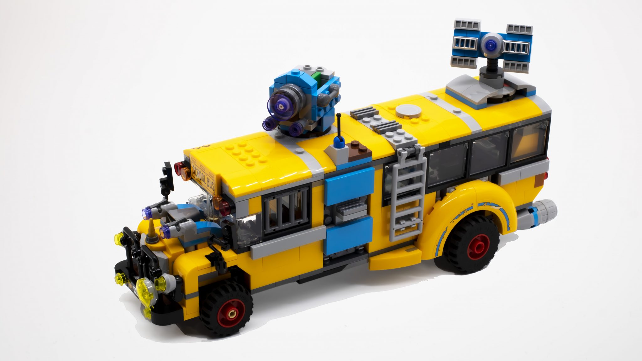 LEGO Hidden Side 70423 Paranormal Intercept Bus 3000 review