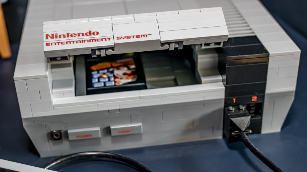 LEGO 71374 Nintendo Entertainment System vs an actual NES