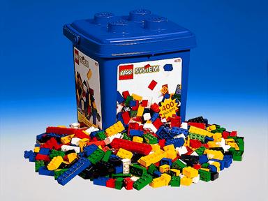 Basic Bucket, Blue LEGO Set, Deals & Reviews